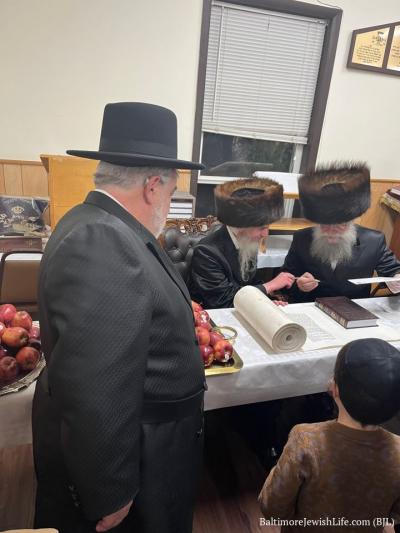 Baltimore Jewish Life | The Loitzker Rebbe of Yerushalayim Visits ...