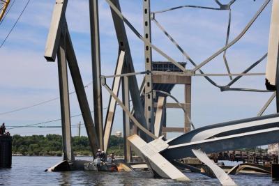 Baltimore Jewish Life | Crews Lift Massive Bridge Section To Reopen ...